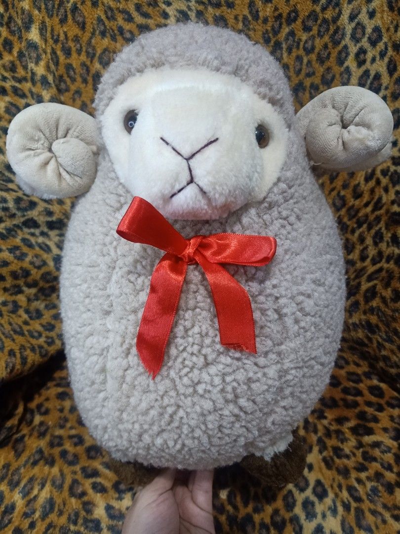 JUMBO SIZE REALISTIC LAMB / SHEEP ANIMAL PLUSH, Hobbies & Toys, Toys ...