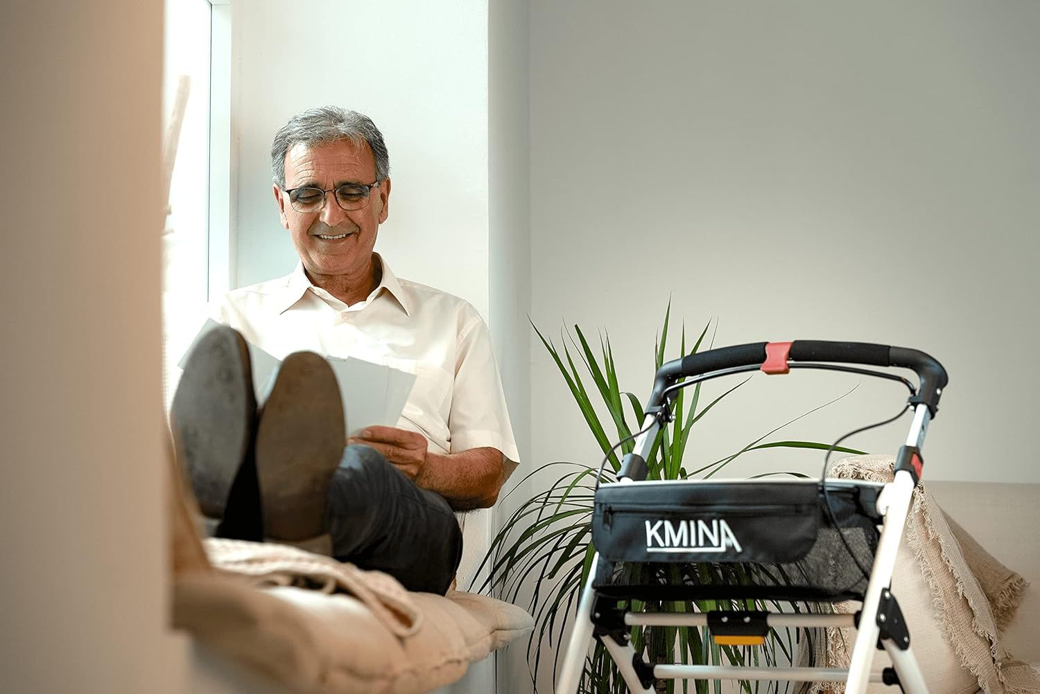 KMINA PRO - Rollator Walker Lightweight, Rollator Walkers for Seniors ...