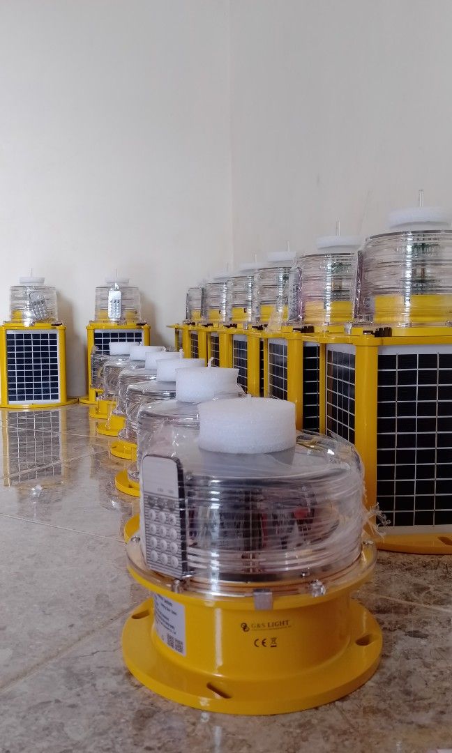 LAMPU NAVIGASI LAUT MODEL:GS-LS/S VISUAL RANGE 6 NM, Elektronik, Lainnya di Carousell