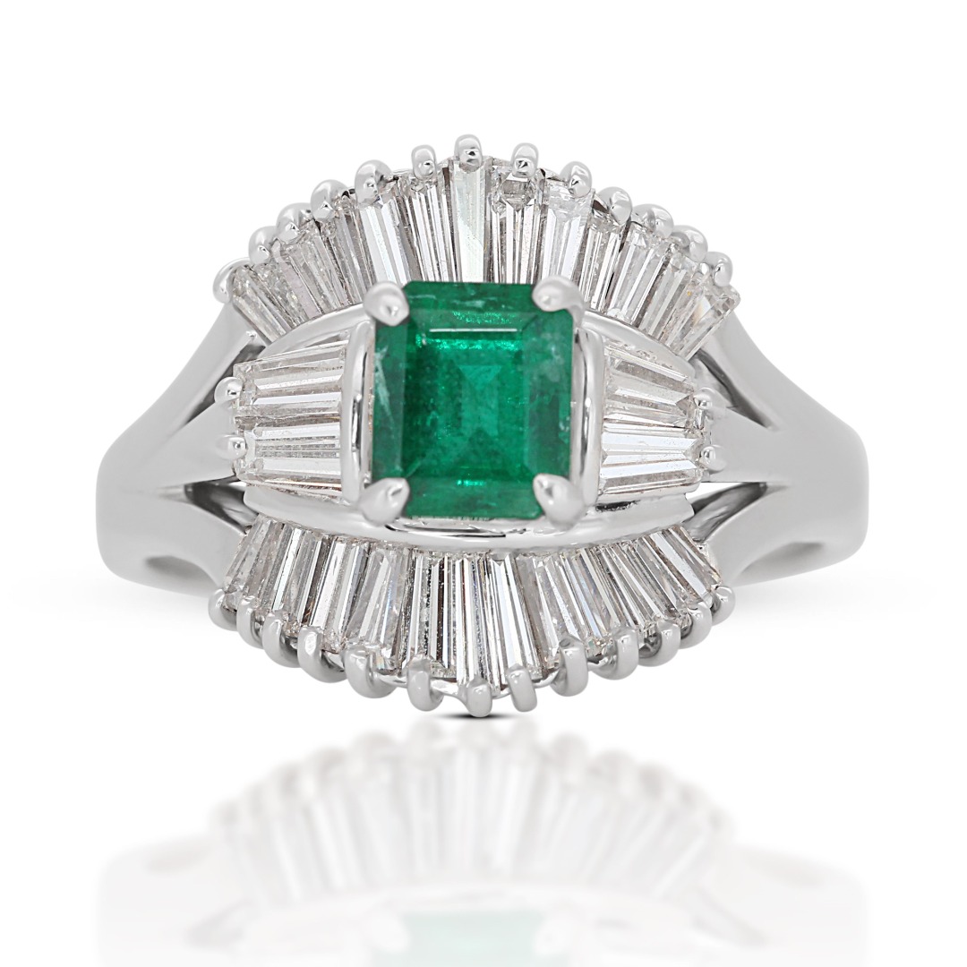 Stylish 0.50ct Emerald Larry Ring in 18K White Gold with Side Diamonds ...