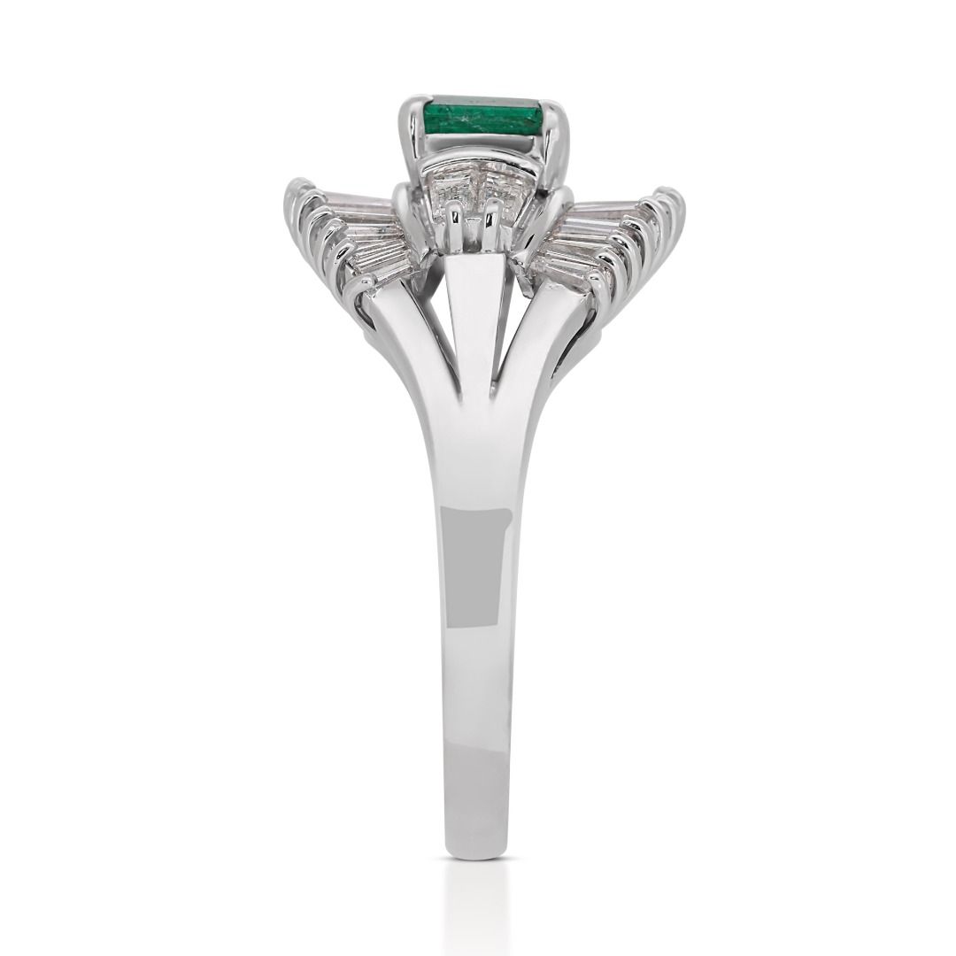 Stylish 0.50ct Emerald Larry Ring in 18K White Gold with Side Diamonds ...