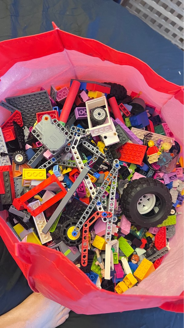 Lego, Hobbies & Toys, Toys & Games on Carousell