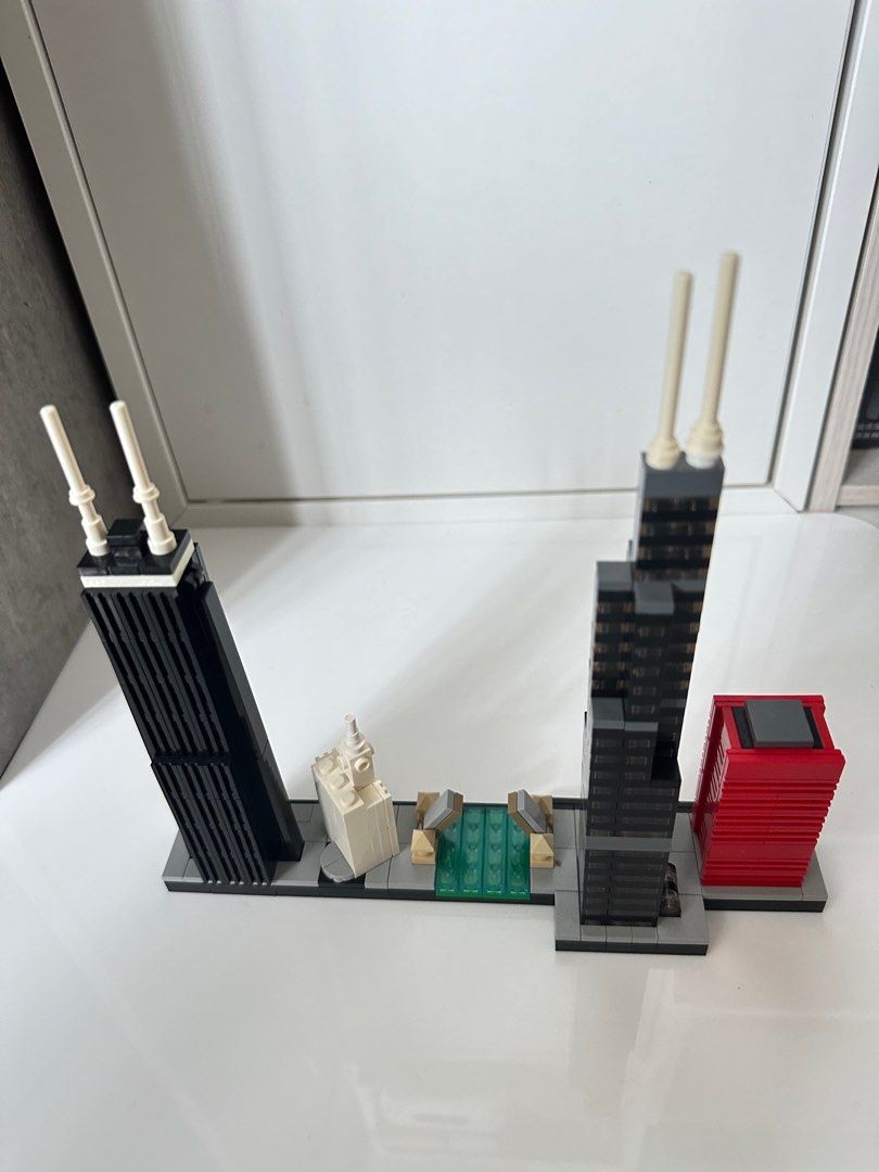 Lego Architecture Chicago, fully assembled, Hobbies & Toys, Toys ...