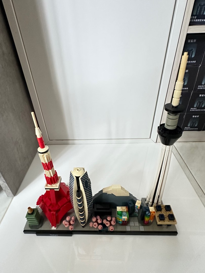 Lego architecture Tokyo, fully assembled, Hobbies & Toys, Toys & Games ...