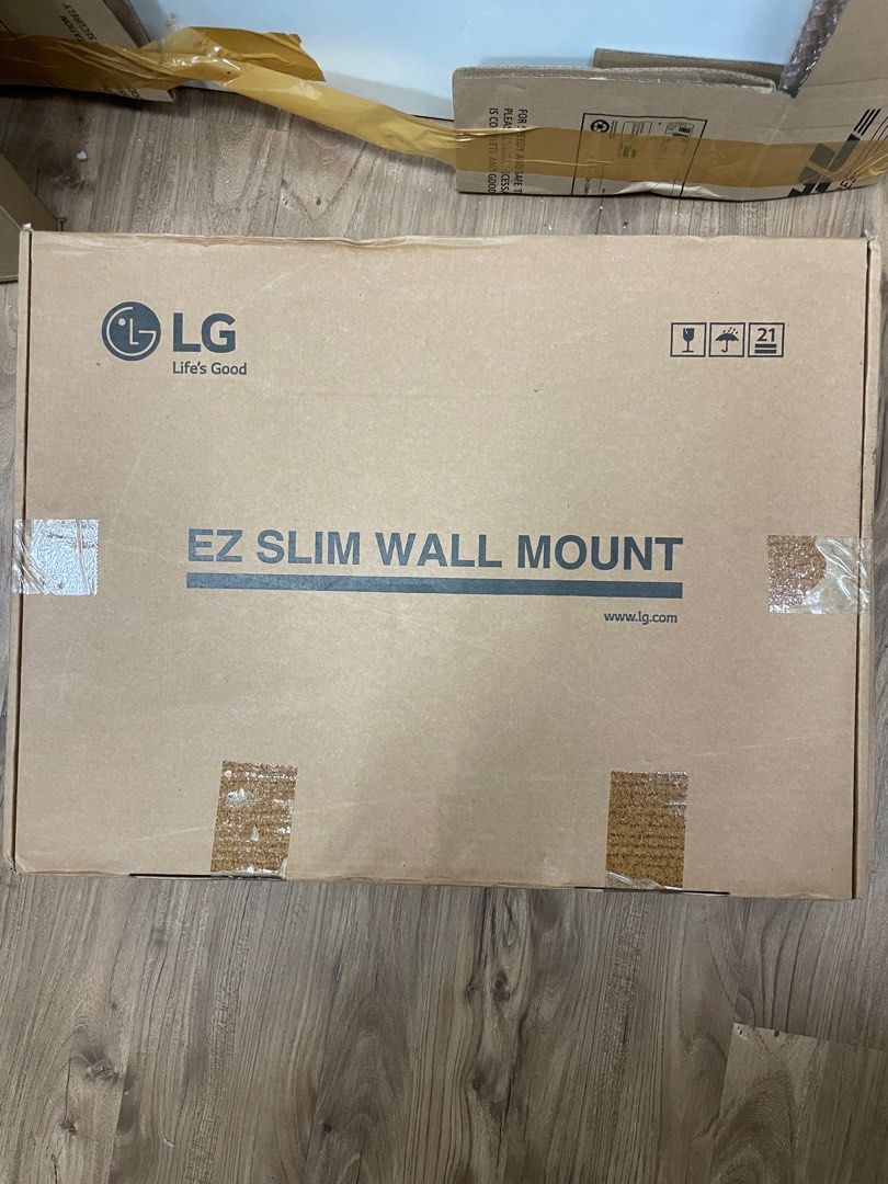 LG TV Wall Mount, TV & Home Appliances, TV & Entertainment, TV on Carousell