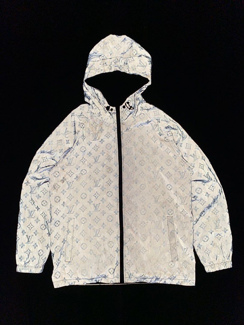 Louis Vuitton Reflectorize Parka Jacket, Luxury, Apparel on Carousell