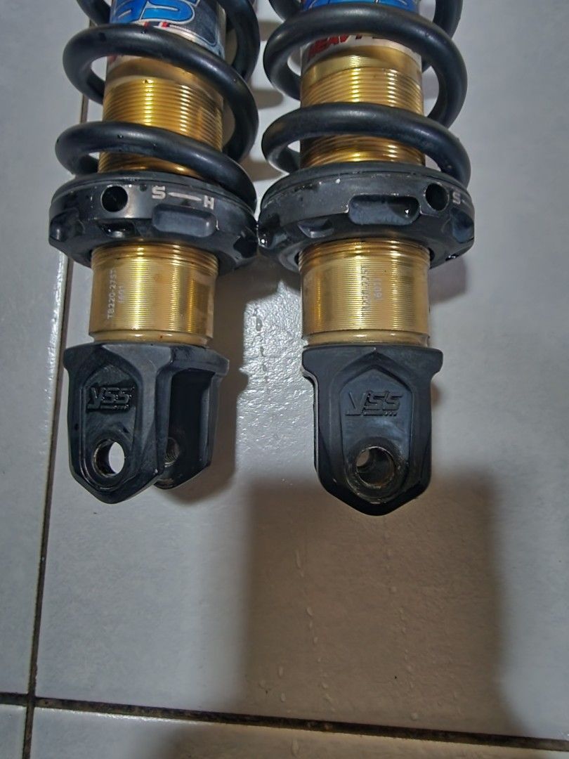 Lowerd Nmax v2 rear suspension, Motorcycles, Motorcycle Accessories on ...