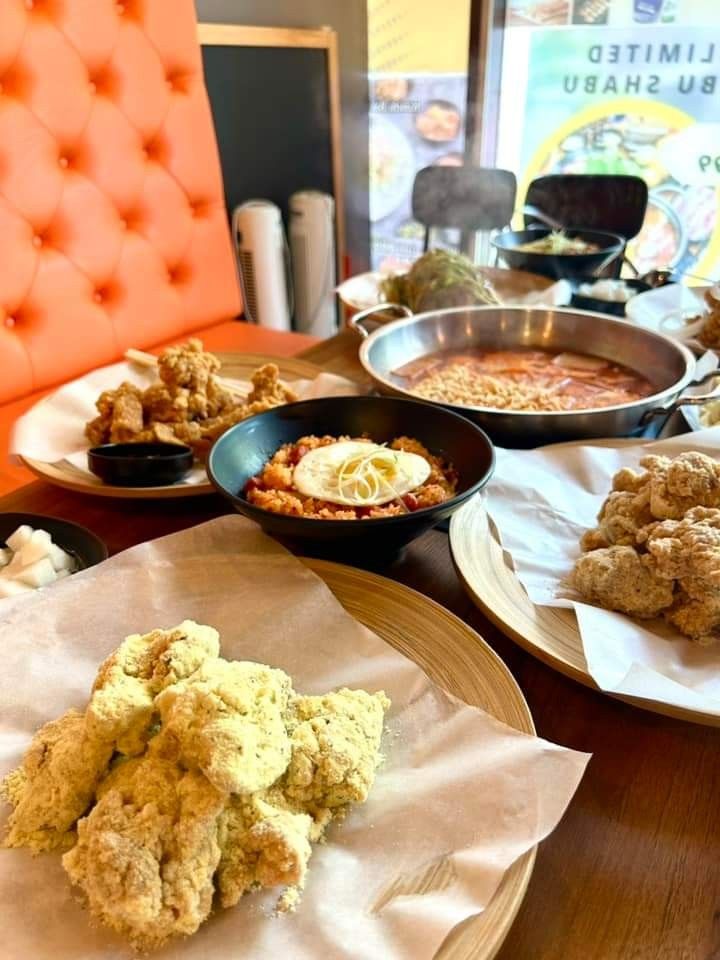 Makati Korean chicken restaurant for sale !, Property, For Sale ...