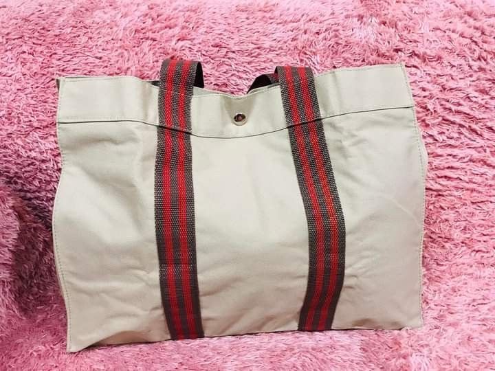 MATIBAY NA TOTEBAG, Women's Fashion, Bags & Wallets, Tote Bags on Carousell