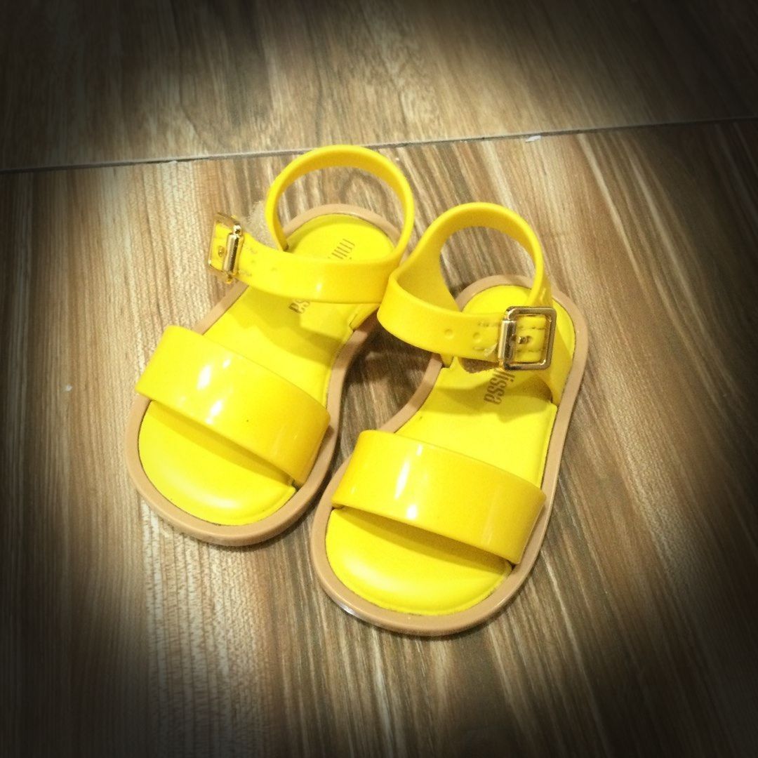 Mini Melissa Baby Girl 17/18 (8) 1-2yo, Babies & Kids, Babies & Kids ...