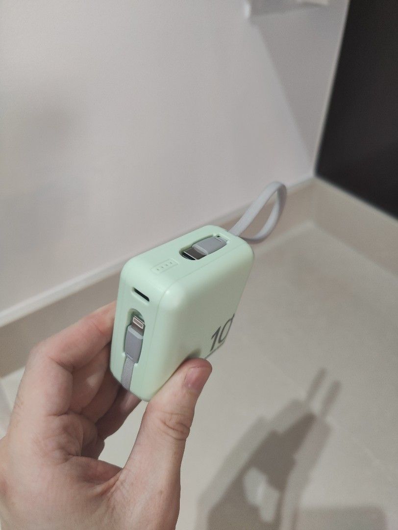 Mini power bank 30,000 mAh with built in cables, Mobile Phones ...