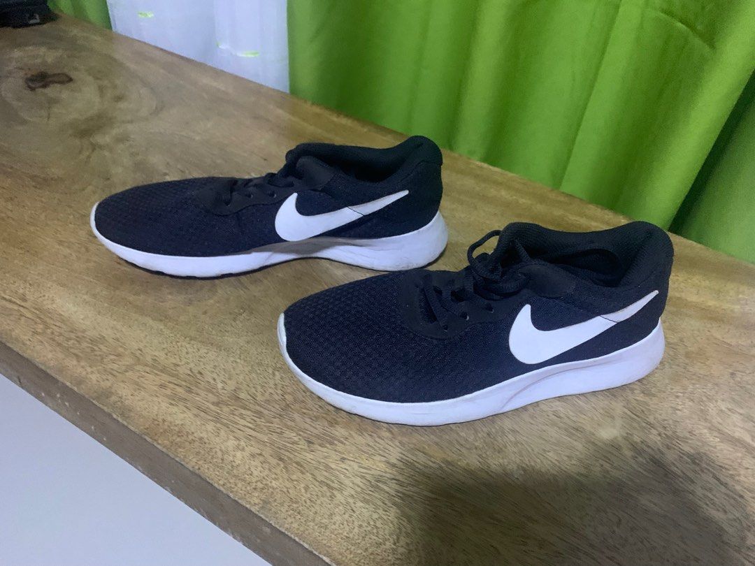 Nike tanjun easyon size 8us men, Men's Fashion, Footwear, Sneakers on ...