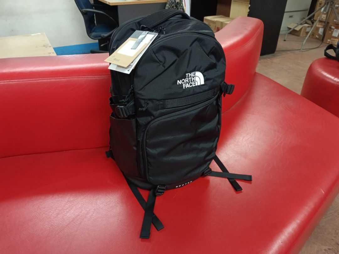 North face router 40 liters, Men's Fashion, Bags, Backpacks on Carousell