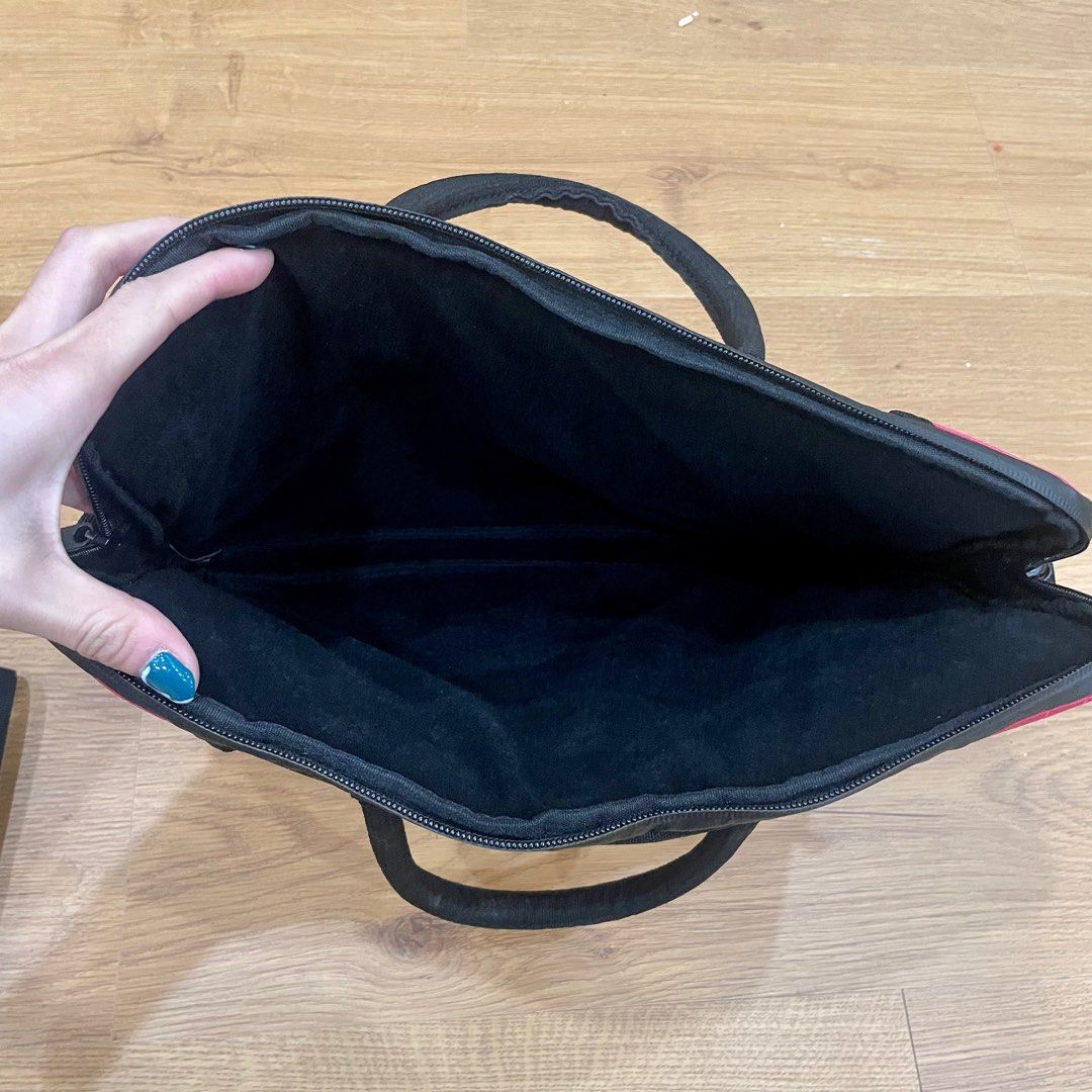 Obien 歐品漾 都會型 輕便兩用 筆電包 Mac Pro 13吋粉色, 電腦及科技產品, 電腦周邊產品, 筆記型電腦包包在旋轉拍賣