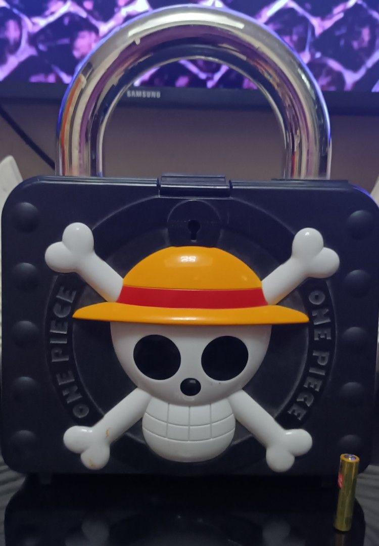 One Piece Treasure Box, Hobbies & Toys, Toys & Games on Carousell