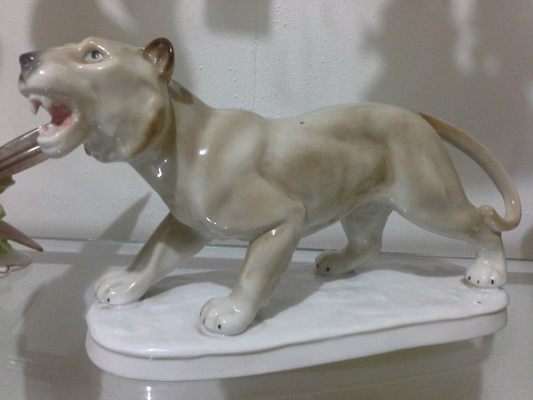 Porcelain Lion antipue from Germany arround 1910, Hobbies & Toys ...