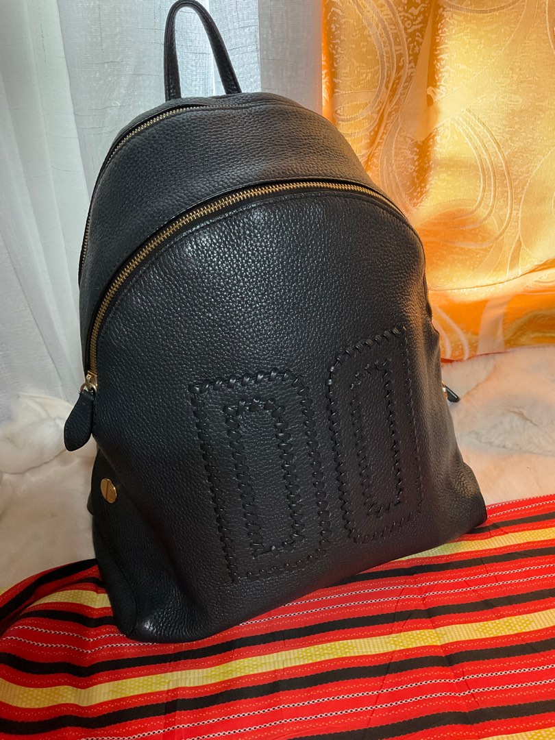 Preowned Daks Backpack, Luxury, Bags & Wallets on Carousell