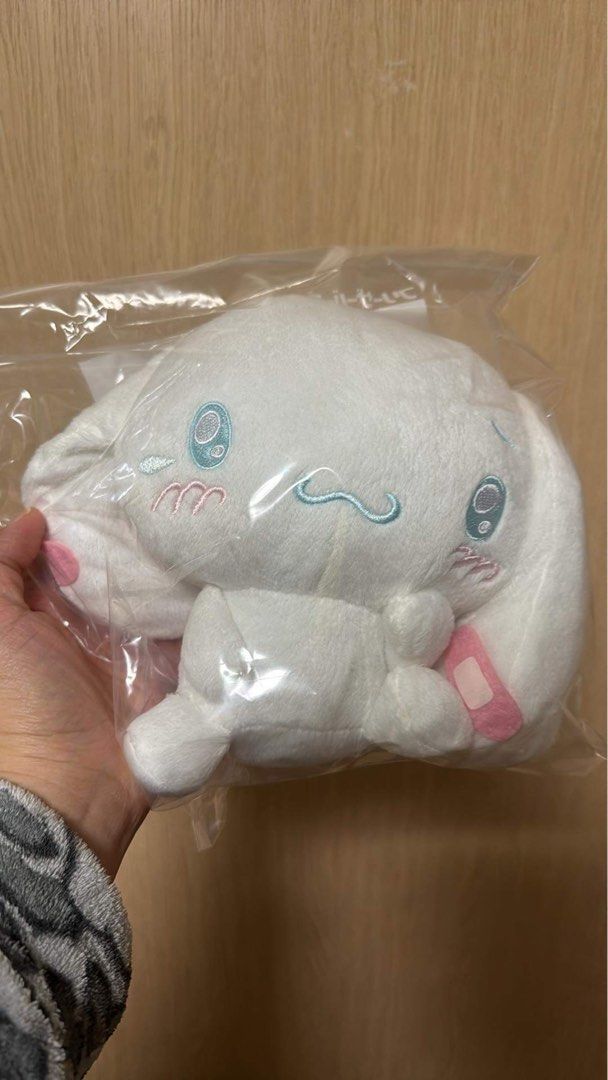 RARE Cinnamoroll Dojikko Pien Plush (Clumsy Crying Band Aid Cinnamoroll ...