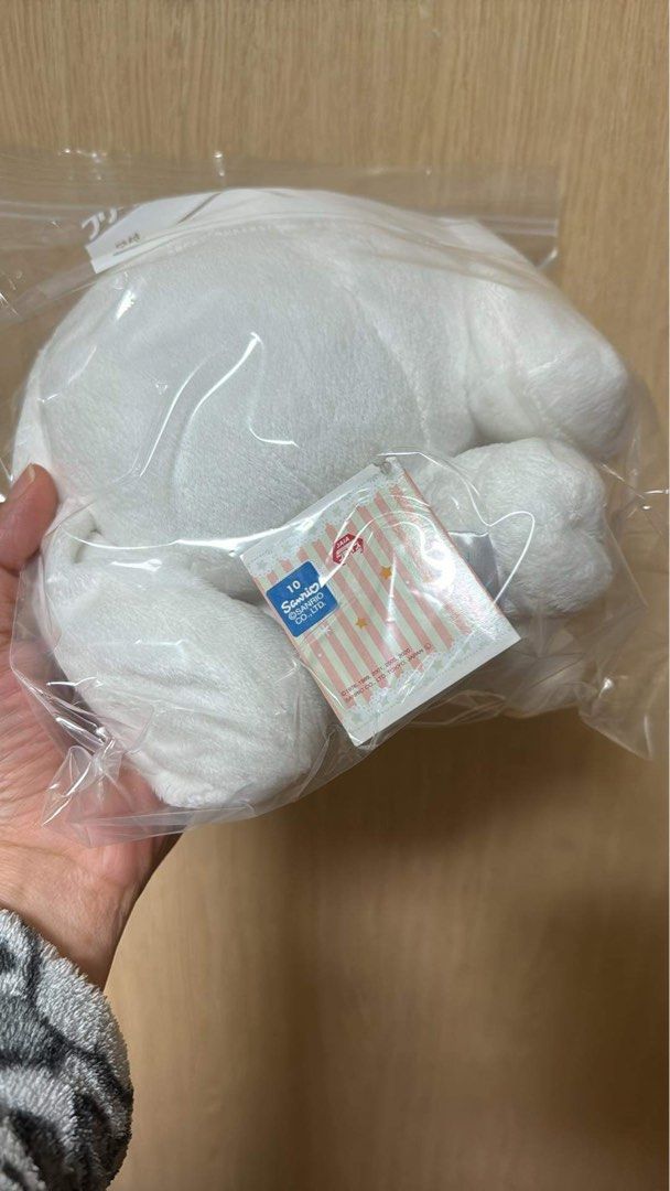 RARE Cinnamoroll Dojikko Pien Plush (Clumsy Crying Band Aid Cinnamoroll ...