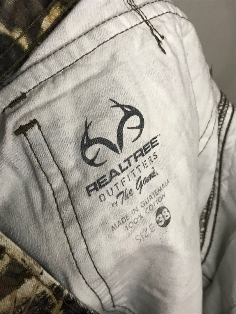 REALTREE JORTS, Men's Fashion, Bottoms, Shorts on Carousell