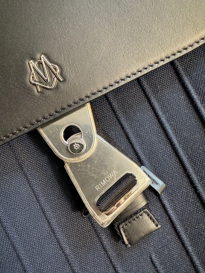 Rimowa Never Still Flap Backpack Large Navy and Black, Women's Fashion ...