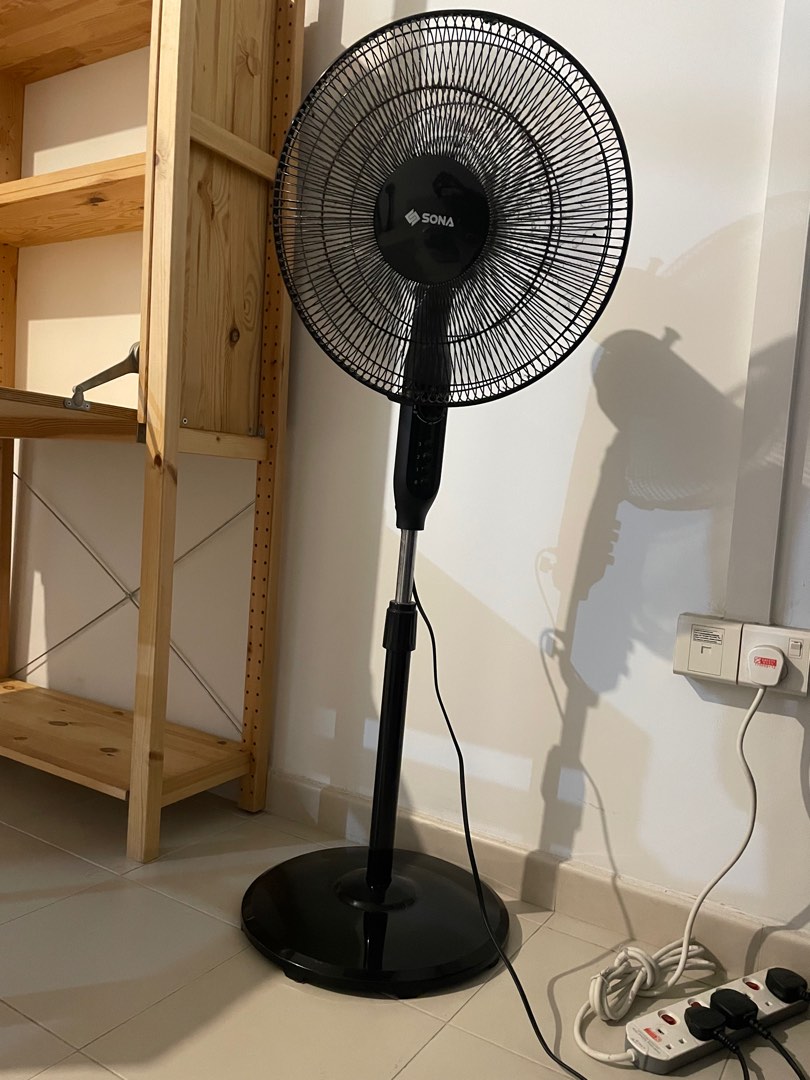 Standing Fan, Furniture & Home Living, Lighting & Fans, Fans on Carousell