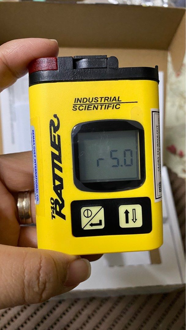 T40 Rattler Single Gas Monitor, Commercial & Industrial, Construction Tools & Equipment on Carousell