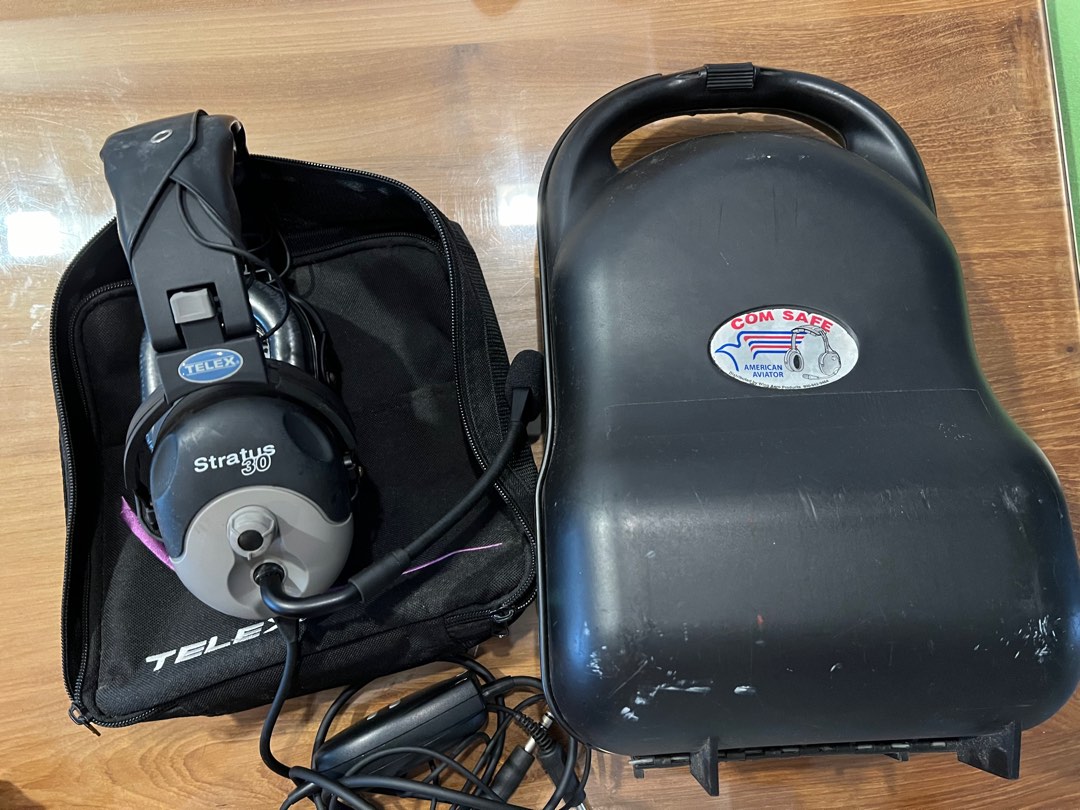 Telex Stratus 30 Noise cancelling aviation Headset, Audio, Headphones ...