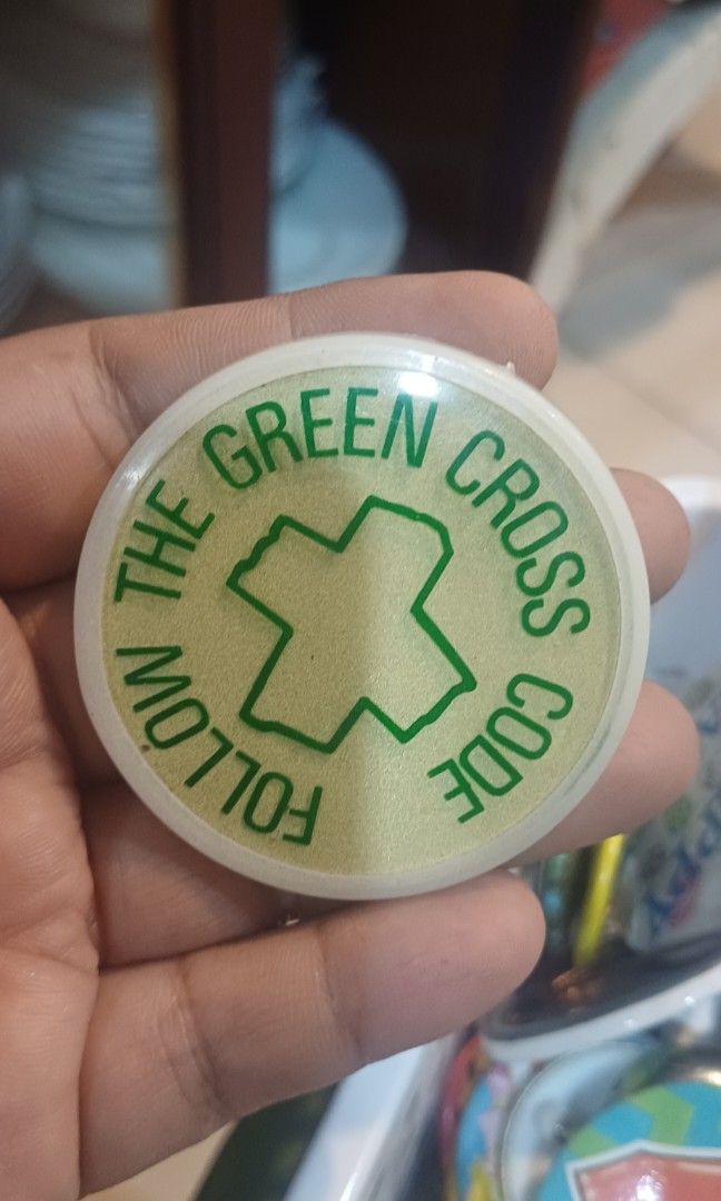 The Green cross code button badge, Hobbies & Toys, Collectibles ...
