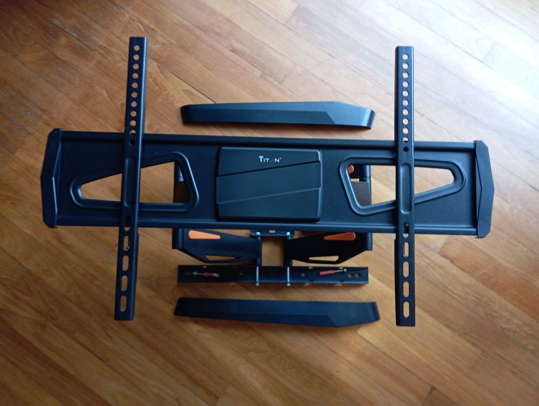Titan TV Wall Mount Kit for 65-inch TV, TV & Home Appliances, TV ...