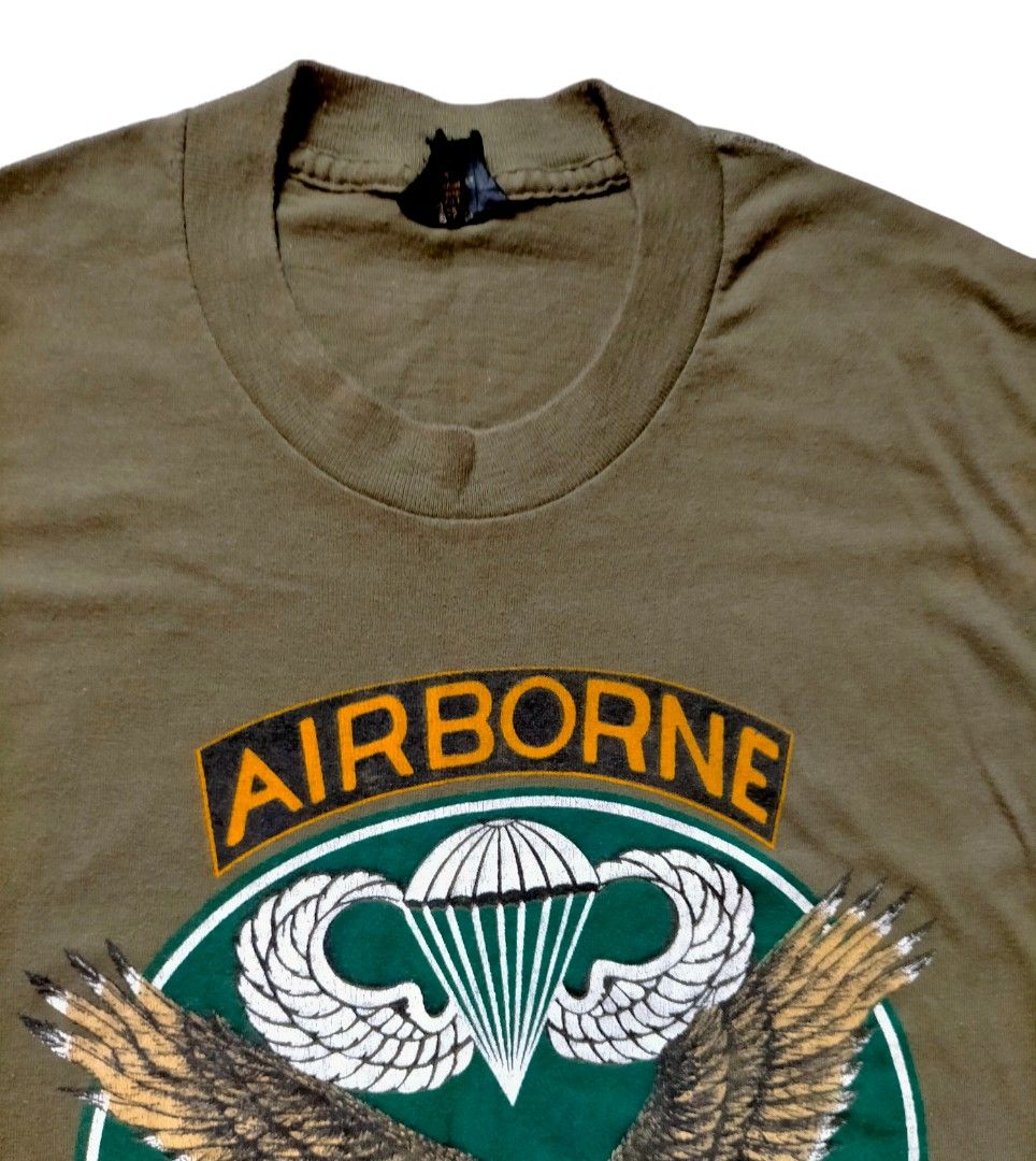 Vintage Airborne Pakiaw Commando, Men's Fashion, Tops & Sets, Tshirts ...
