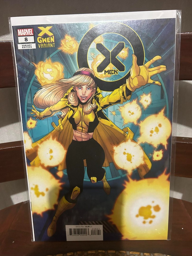 X-MEN #8 LOGAN LUBERA X-GWEN variant, Hobbies & Toys, Books & Magazines ...