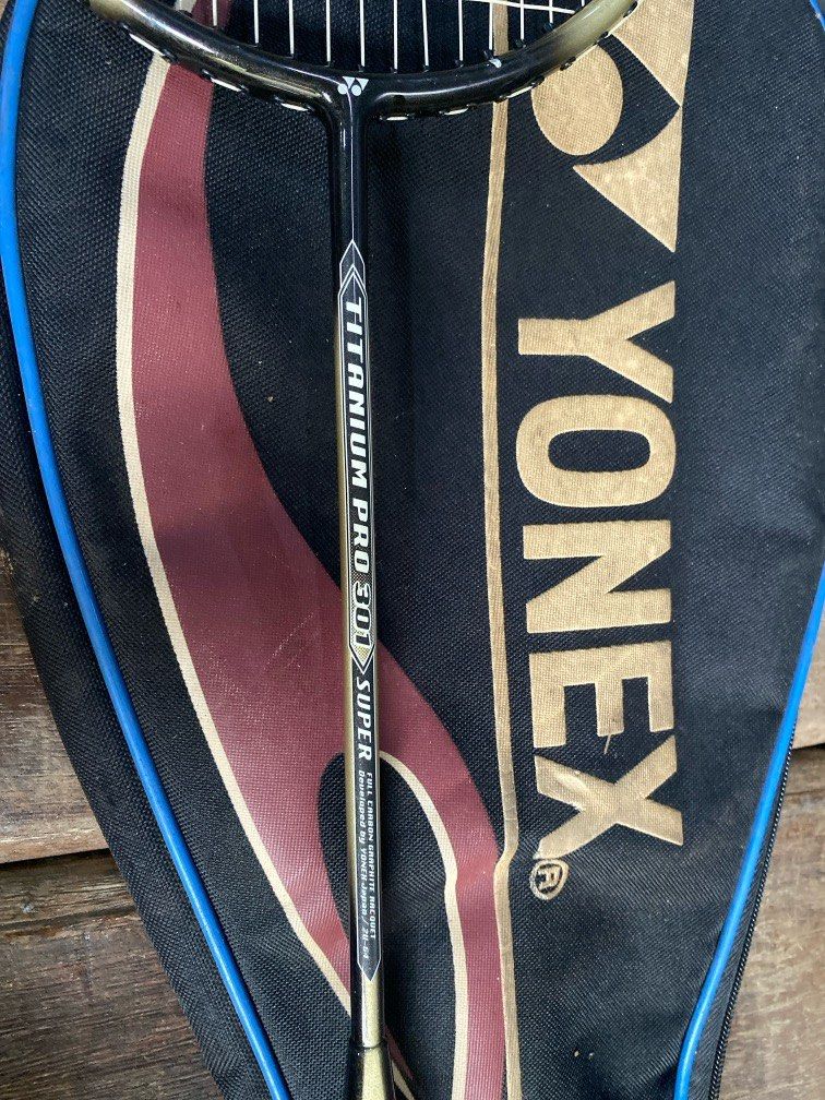 Yonex Titanium pro 301, Sports Equipment, Sports & Games, Racket & Ball ...
