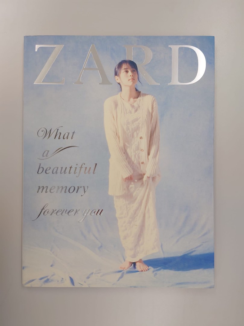 ZARD Official : ZARD 20th Anniversary 写真集 "Forever you" (2011年發行), 保存極新 ...