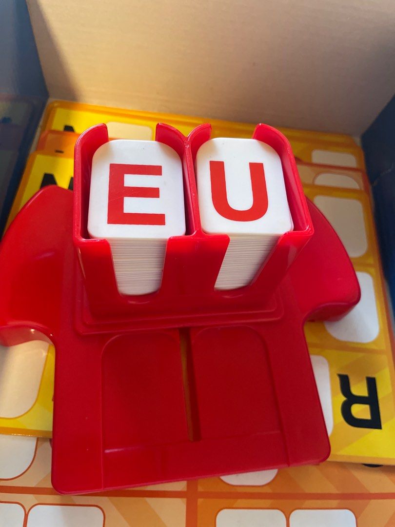 Zingo Word Builder, Hobbies & Toys, Toys & Games on Carousell