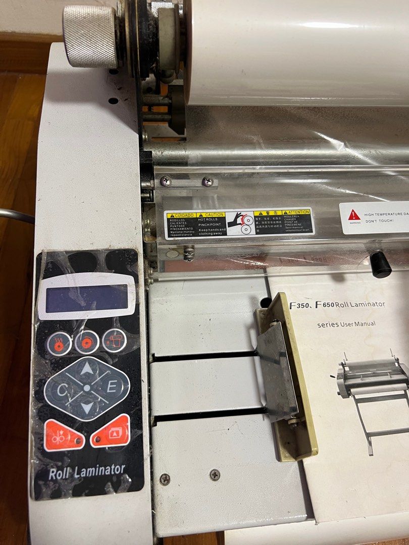 650 Roll Laminator Machine, Everything Else on Carousell