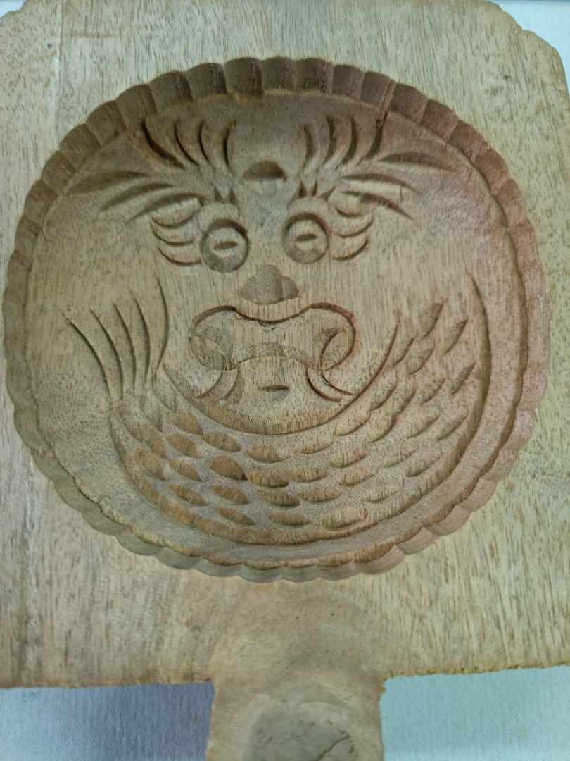 Acuan kuih kayu, Furniture & Home Living, Kitchenware & Tableware ...