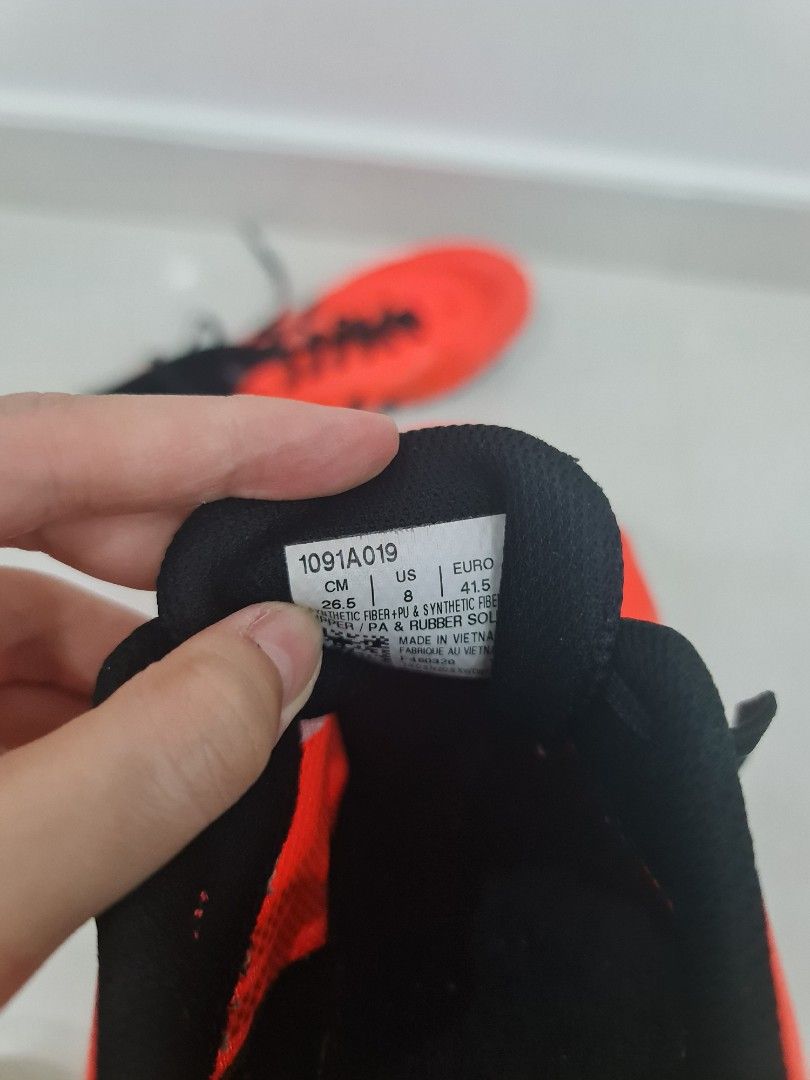 Asics Long Distance Spikes Shoes, Sports Equipment, Other Sports ...