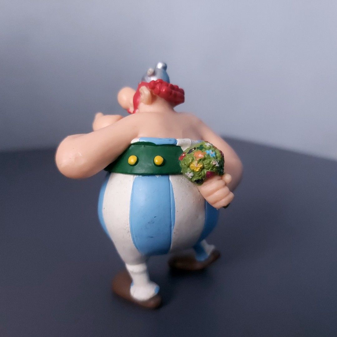 Asterix Obelix 2002 figure toys, Hobbies & Toys, Toys & Games on Carousell