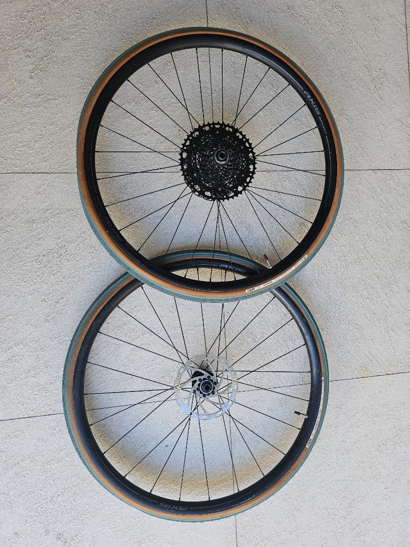 Axis Wheelset with Panaracer Gravelking SS, Sports Equipment, Bicycles ...