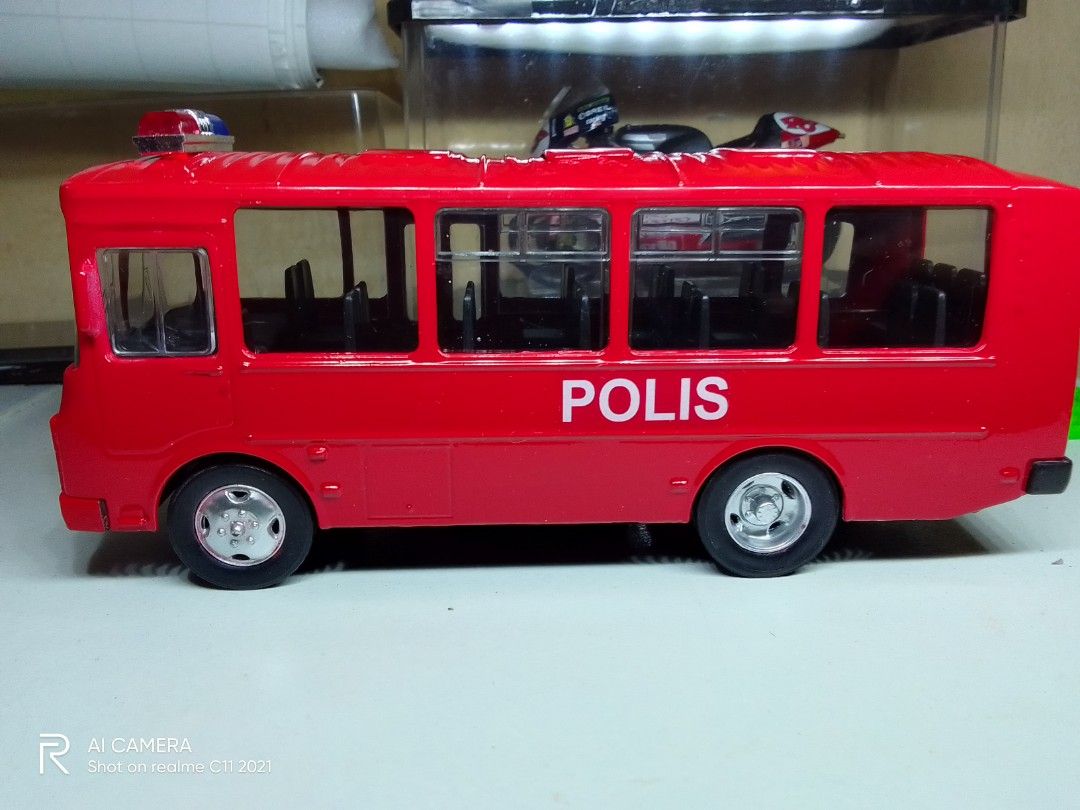 Bas FRU custom..PDRM, Hobbies & Toys, Toys & Games on Carousell