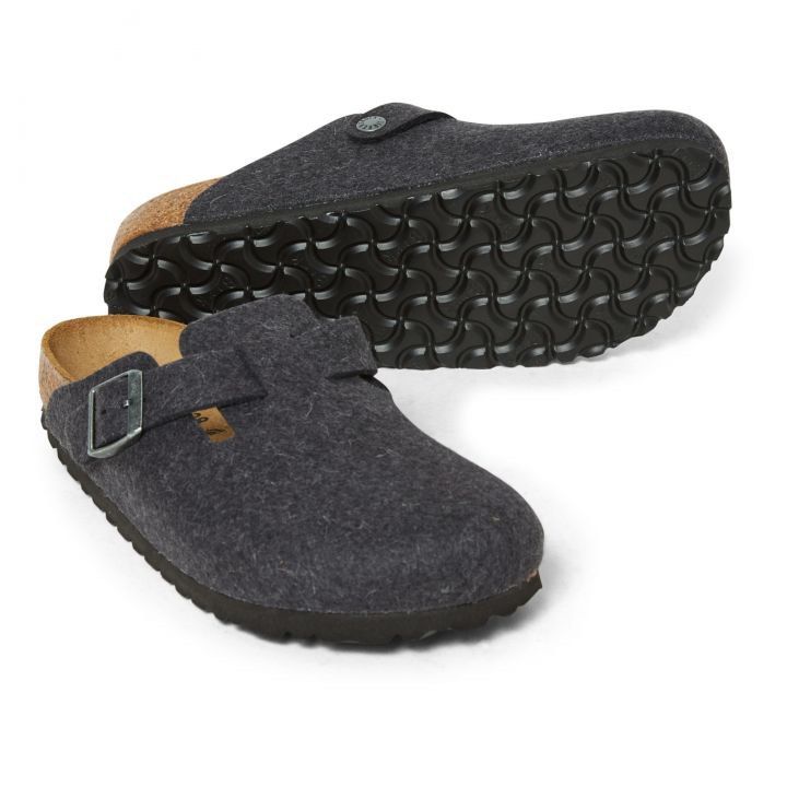 Birkenstock Boston Wool Clogs, Men's Fashion, Footwear, Flipflops and ...