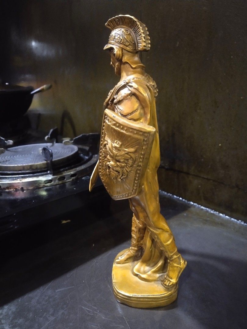 Brass ancient Roman soldier statue display, Hobbies & Toys, Memorabilia ...