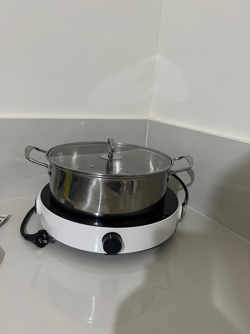 Brikk Induction Cooker, TV & Home Appliances, Kitchen Appliances ...