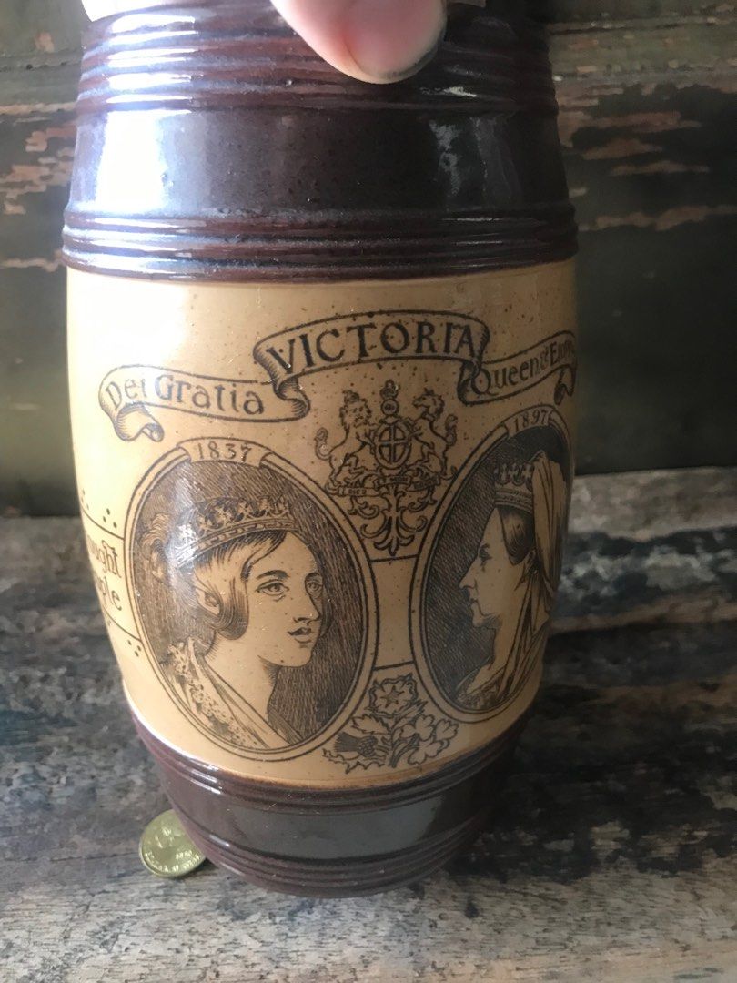 British Antique 1897 Queen Victoria Barrel Jug made by Doulton Lambeth ...