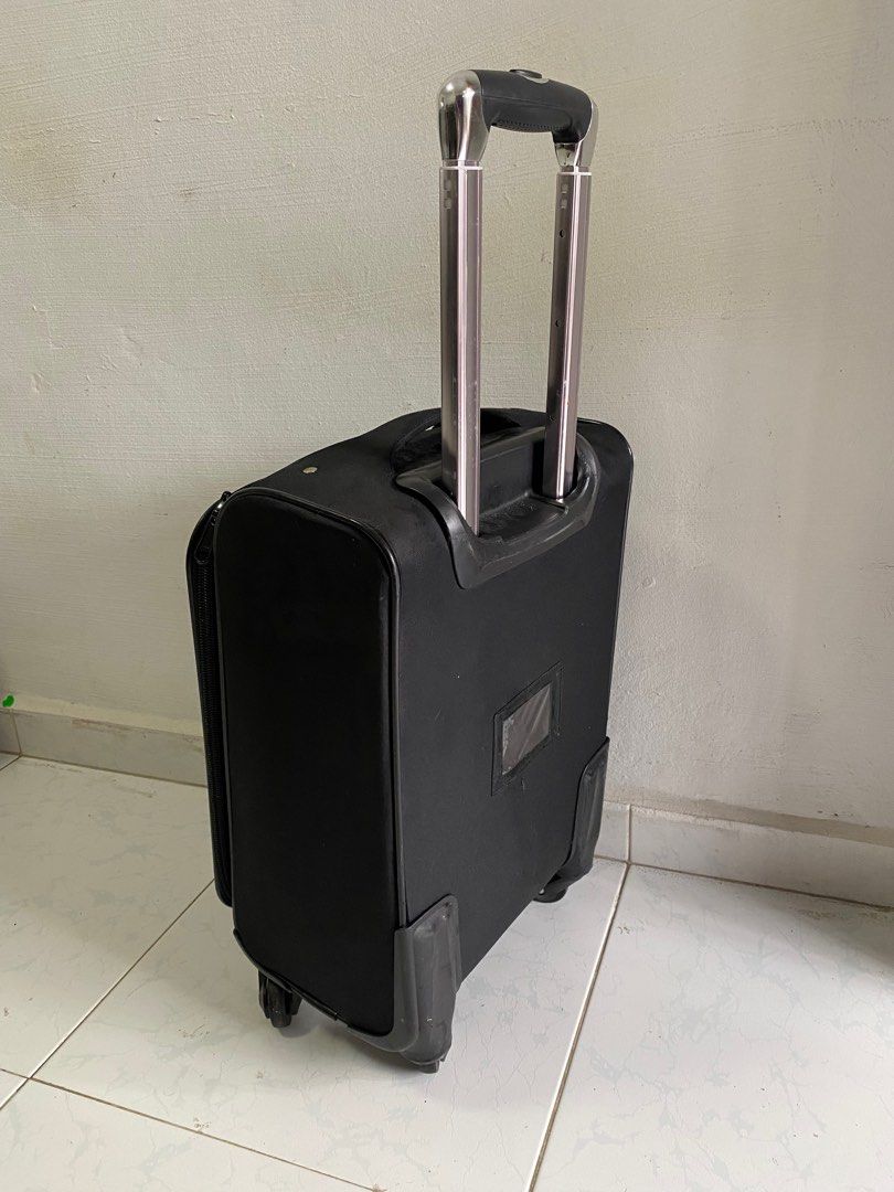 Cabin Luggage 7kg to 12kg, Hobbies & Toys, Travel, Luggage on Carousell