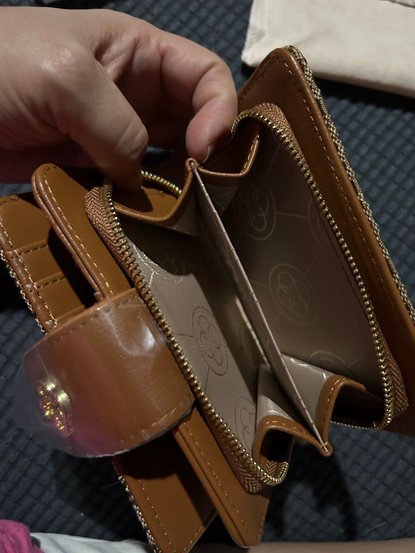 CLN Brand new wallet, Women's Fashion, Bags & Wallets, Wallets & Card ...