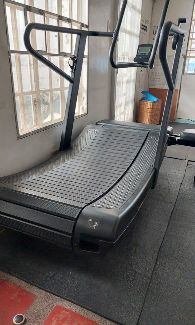 Commercial Curved Manual Treadmill Heavy Duty, Sports Equipment, Exercise & Fitness, Cardio ...