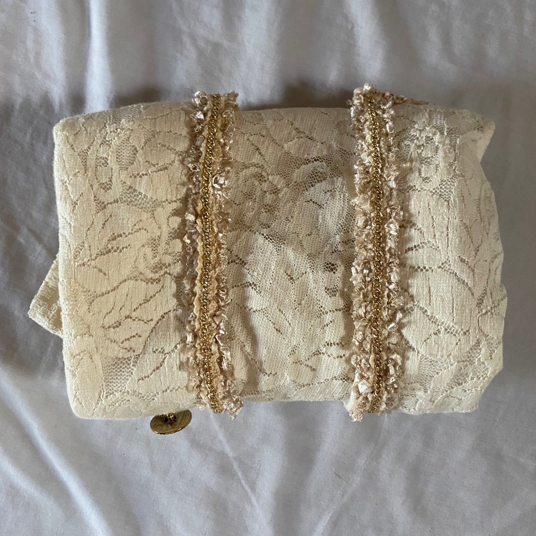 coquette core cartigan, Women's Fashion, Tops, Longsleeves on Carousell