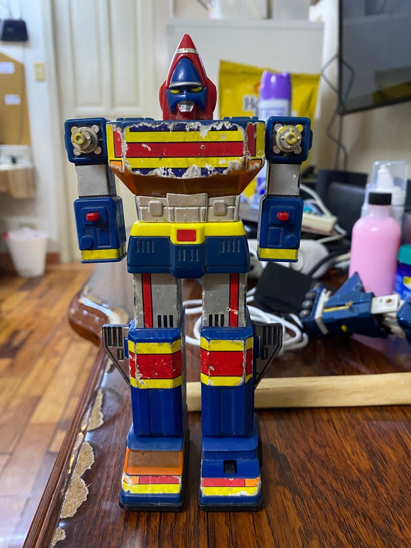 Dengeki Sentai Changeman Chogokin DX Change Robo Megazord Toy BANDAI ...